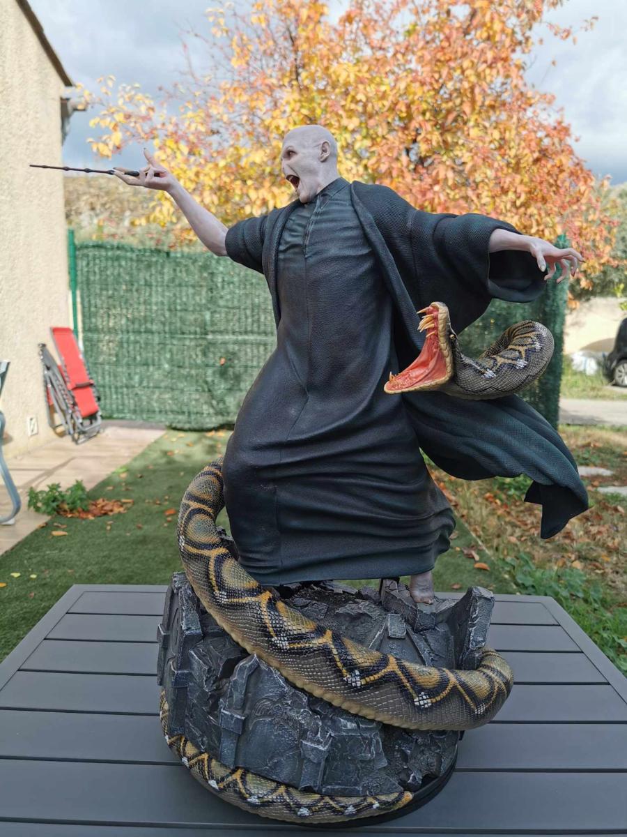 Harry Potter statuette Legacy Replica 1/4 Voldemort & Nagini 58 cm Iron ...